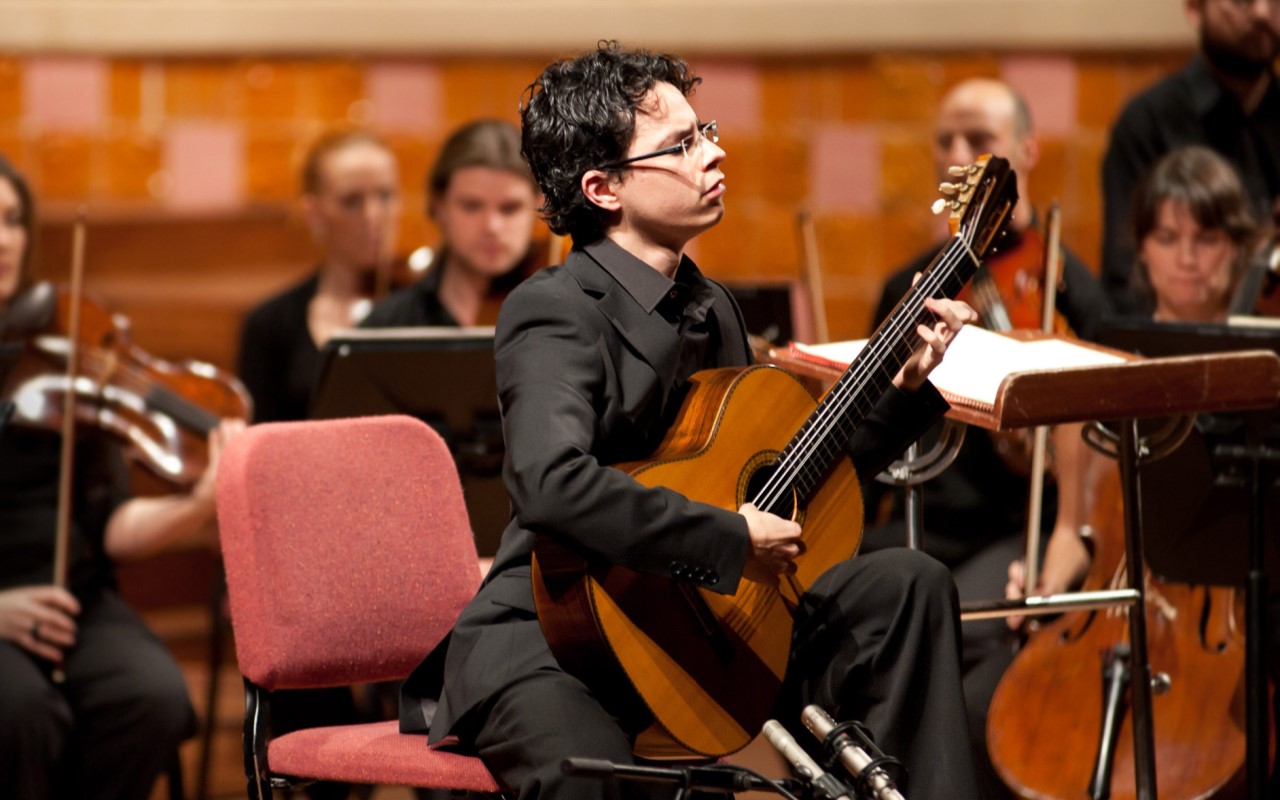 Alí Arango - biography, videos on Veojam