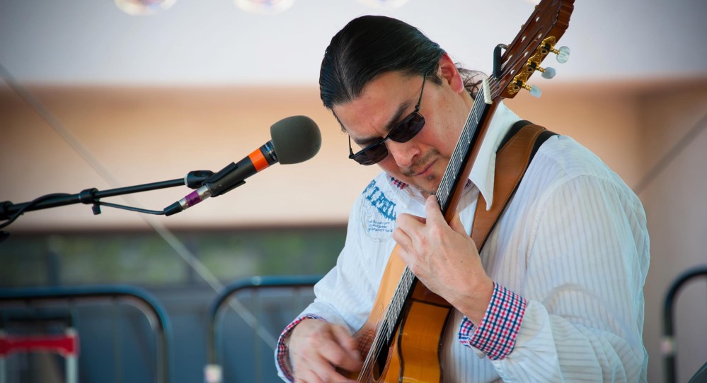 Edgar Cruz - biography, videos on Veojam