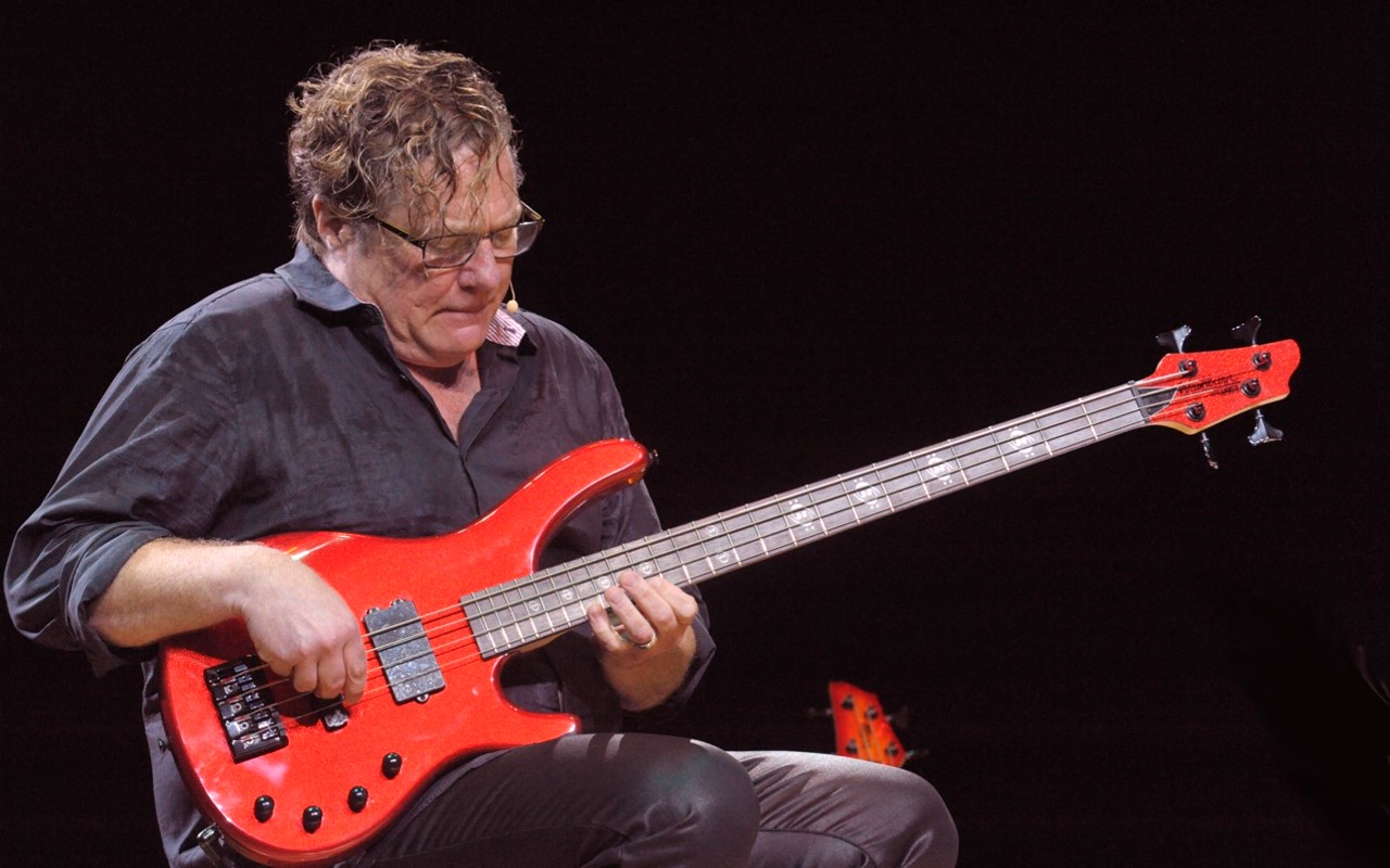 Stu Hamm - biography, videos on Veojam