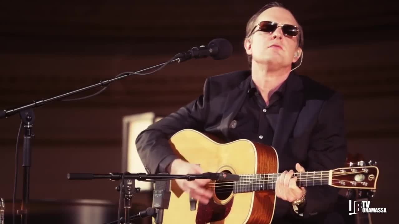 Joe Bonamassa - Acoustic evening at Carnegie Hall - Veojam